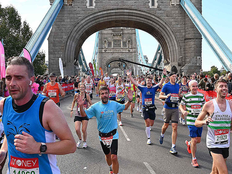 London marathon route information including elevation